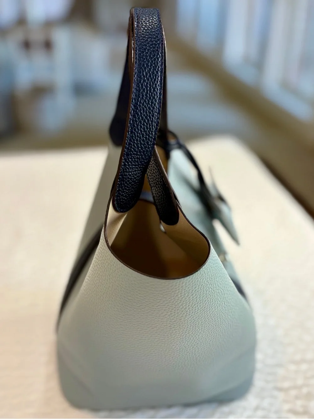 KadyNow | Bags | Kadynow Tote Bag W Pony Charm Top Handles Silver ...